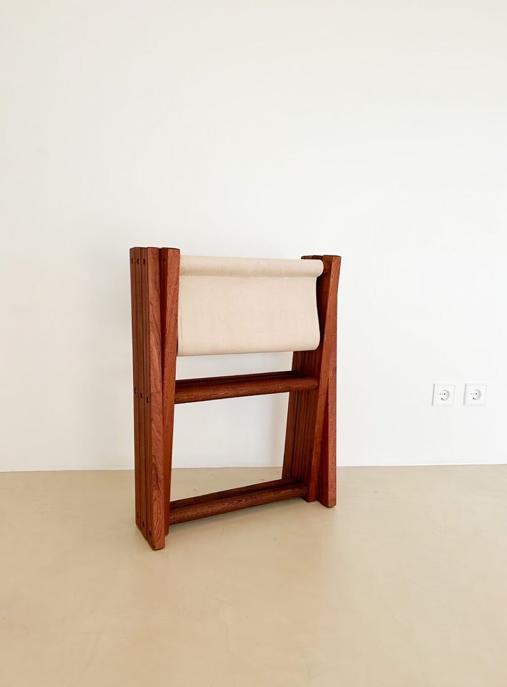 Pantographic bench | Miguel Saboya
