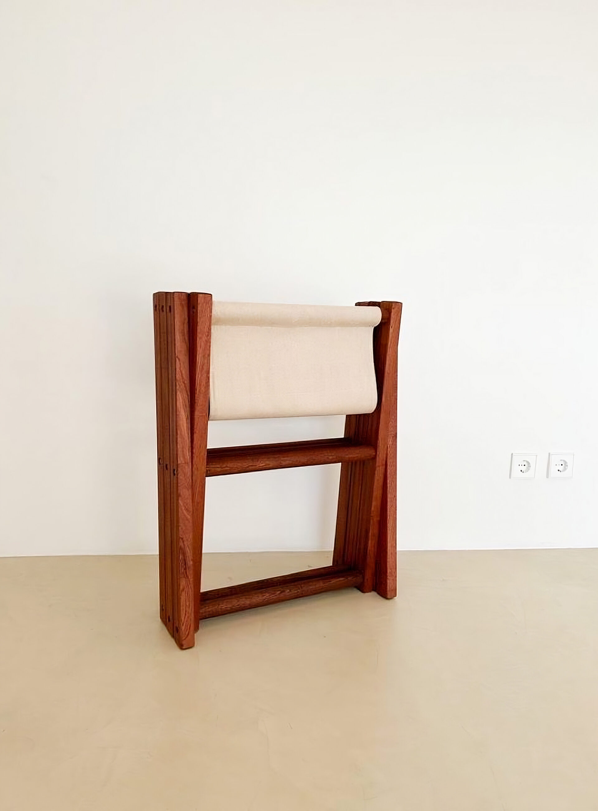 Pantographic bench | Miguel Saboya
